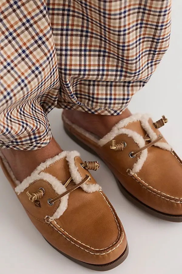 Sperry Authentic Original 2-eye Cozy Mules