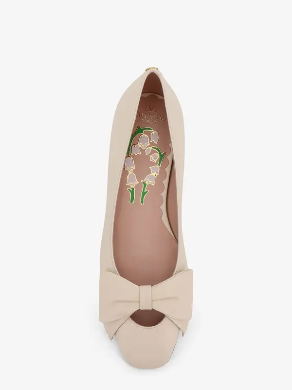 Valentino Garavani Leather Ballerinas With Bow Detailing - White