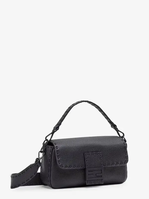 Fendi Baguette Leather Shoulder Bag With Selleria Stitchings - Grey