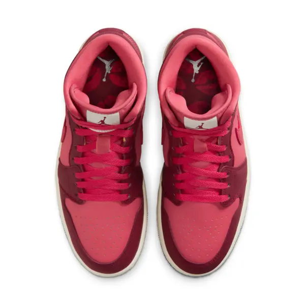 JORDAN 1 Mid Se Shoes