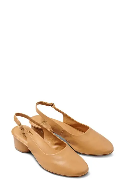 Beek Lora Slingback Pump - Beach