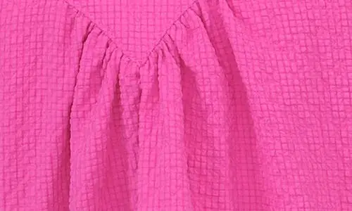 RAIN AND ROSE V-neck Flutter Sleeve Top - Fuchsia