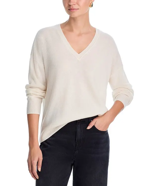 Bloomingdale'S 100% Cashmere V-neck Sweater