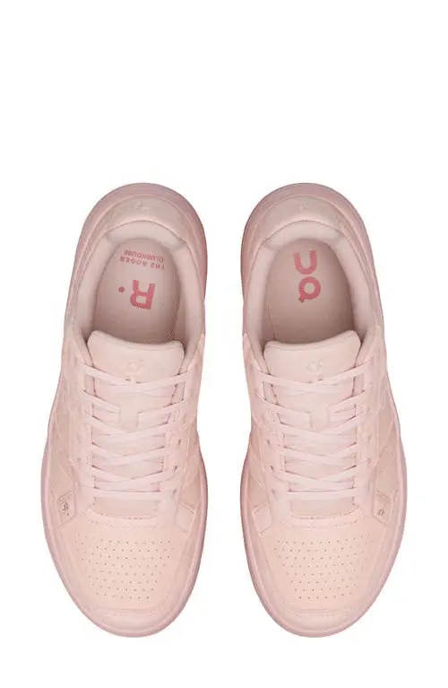 On The Roger Clubhouse Ace Sneaker - Doe/doe