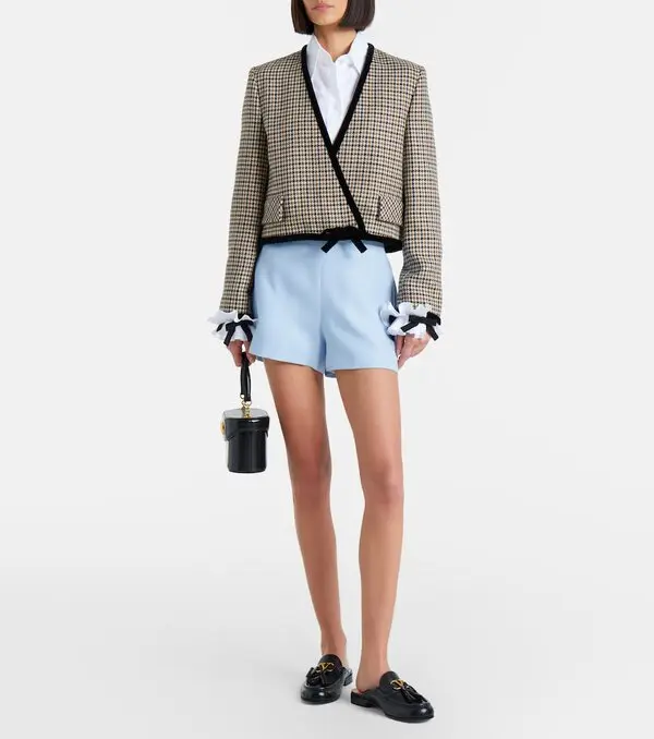 Valentino Garavani Crepe Couture Vgold Shorts