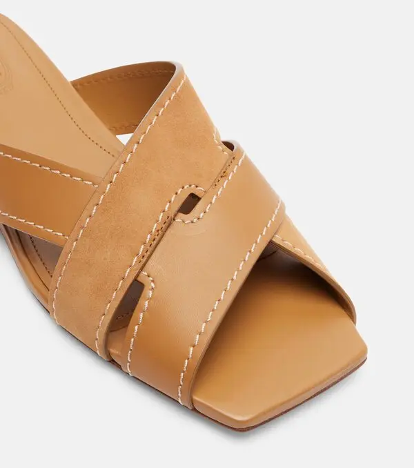 TOD'S Leather Slides - Brown