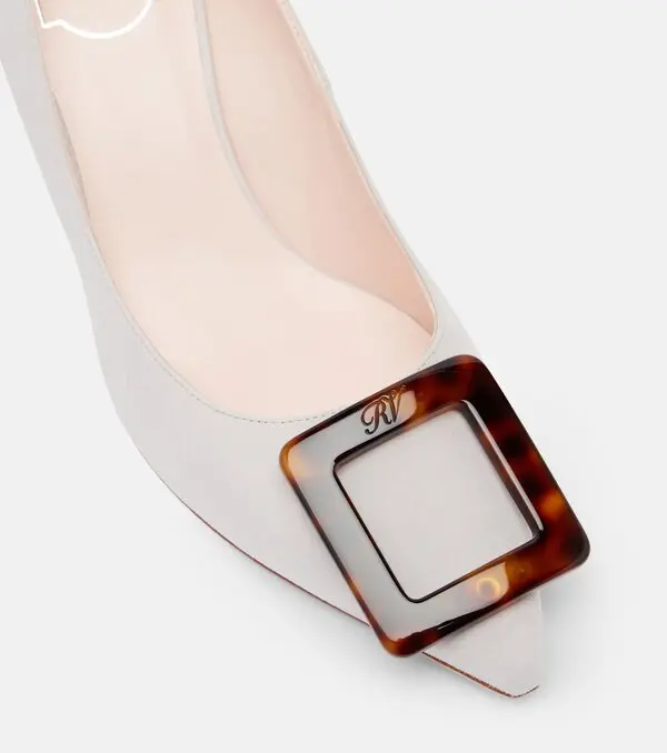 ROGER VIVIER Viv' In The City Suede Pumps - White
