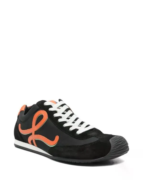 Loewe Logo-appliqué Sneakers - Black