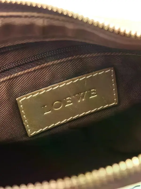 Loewe Anagram Shoulder Bag - Neutrals