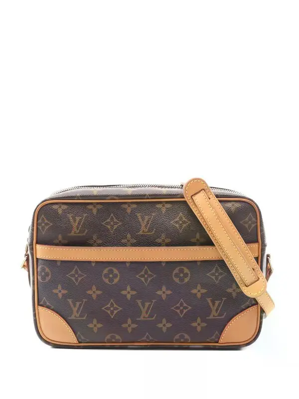 LOUIS VUITTON 2009 Monogram Shoulder Bag