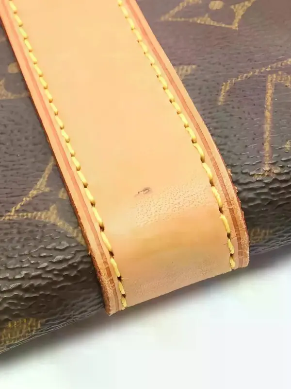 LOUIS VUITTON Keepall 50 Shoulder Bag