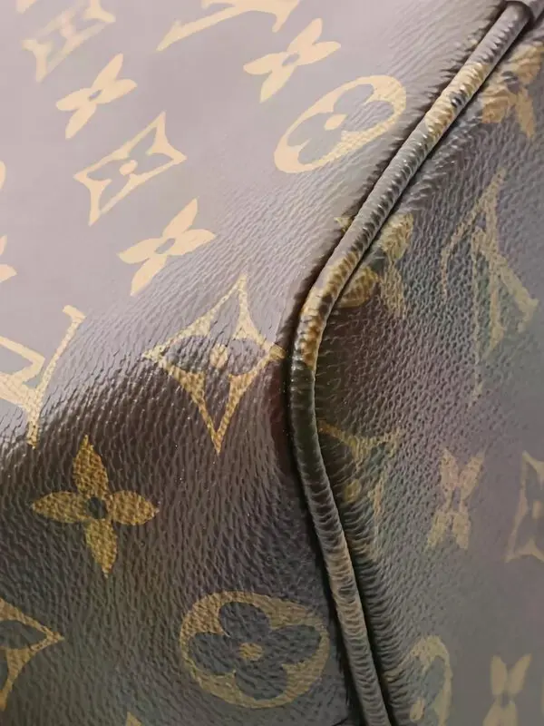 LOUIS VUITTON 2021 Monogram Handbag