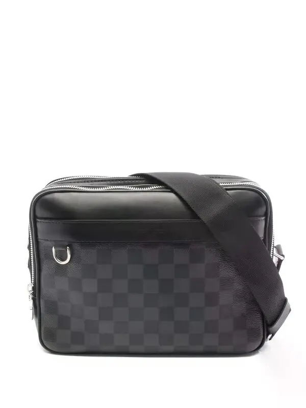 LOUIS VUITTON 2019 Damier Graphite Messenger Bag - Black