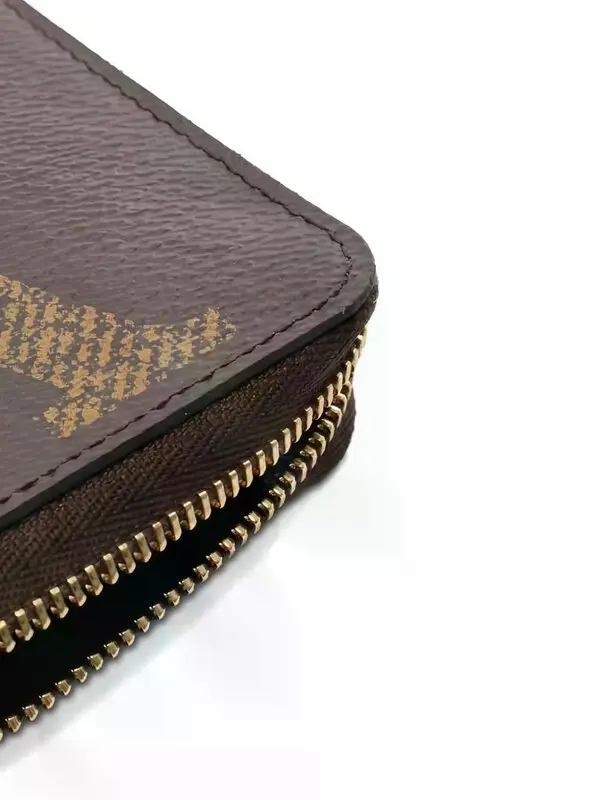 LOUIS VUITTON 2021 Monogram Zip Coin Wallet