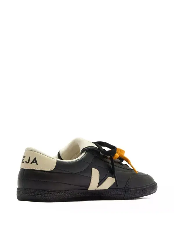 VEJA Panenka Leather Sneakers - Black