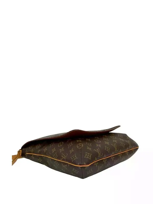 LOUIS VUITTON 2002 Monogram Musette Salsa Gm