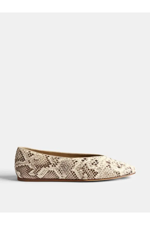 Le Monde Beryl Classic Regency Roccia Leather Snake Effect Slipper - Natural