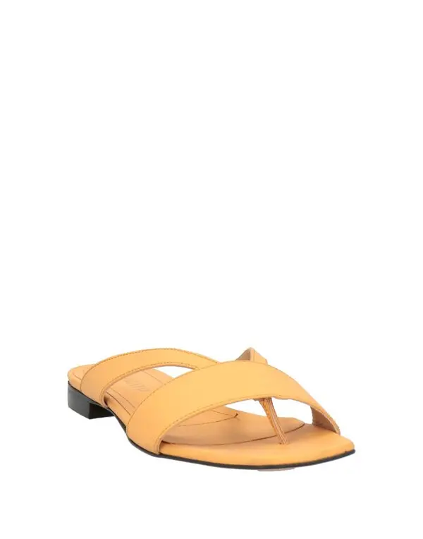 BERVICATO Thong Sandal In Calfskin