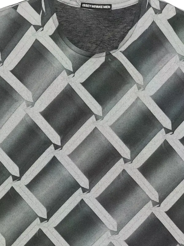 Issey Miyake Printed T-shirt