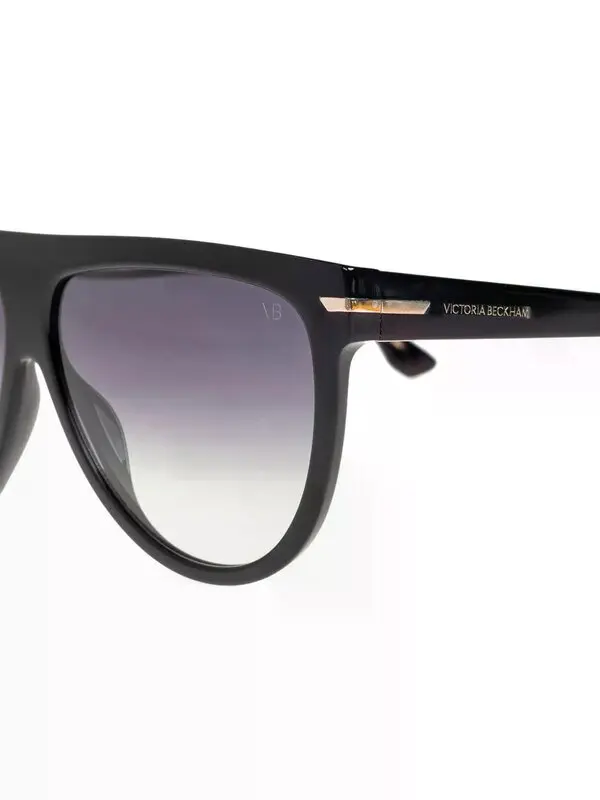 Victoria Beckham Oversized Logo Detail Sunglasses - Black