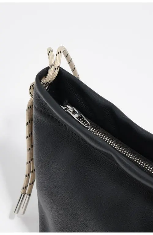 Bimba Y Lola Medium Leather Shoulder Bag - Black