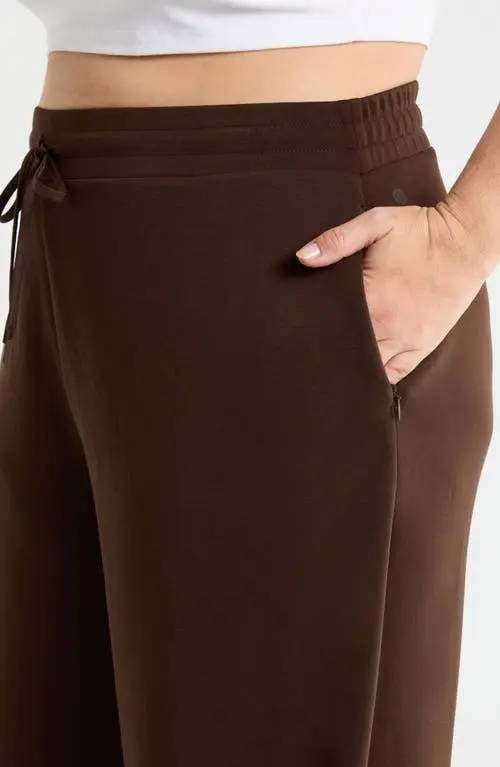 Zella Soft Luxe Wide Leg Pants - Brown Mole'