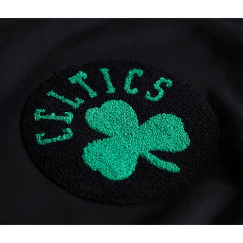 STADIUM ESSENTIALS Boston Celtics Club Level Chenille Sweatshirt