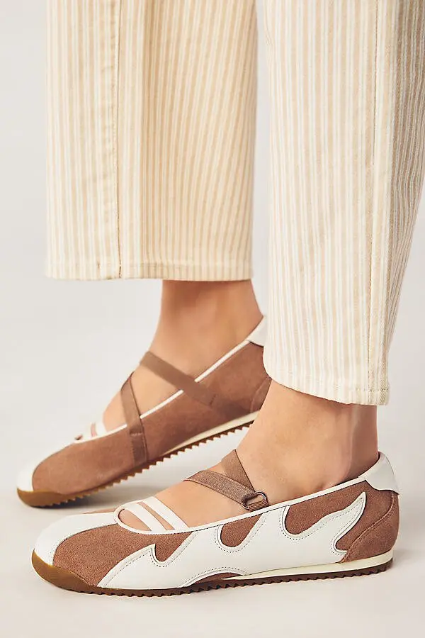 BIBI LOU Ballet Flats - Beige