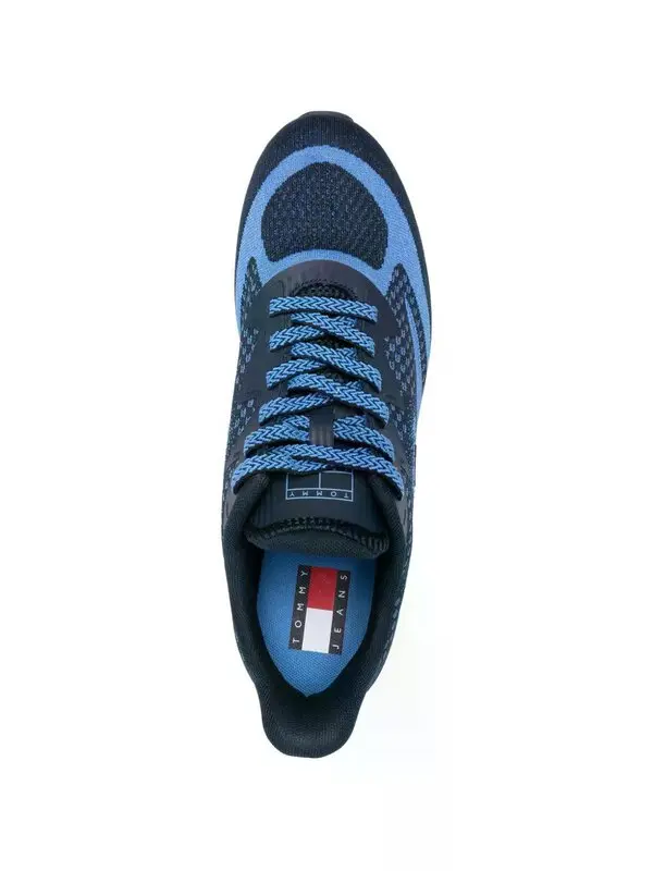 Tommy Hilfiger Logo-plaque Sneakers - Blue