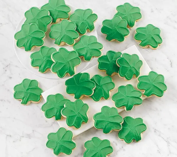 CHERYL'S 24 Pc Shamrock Cutouts - One-color
