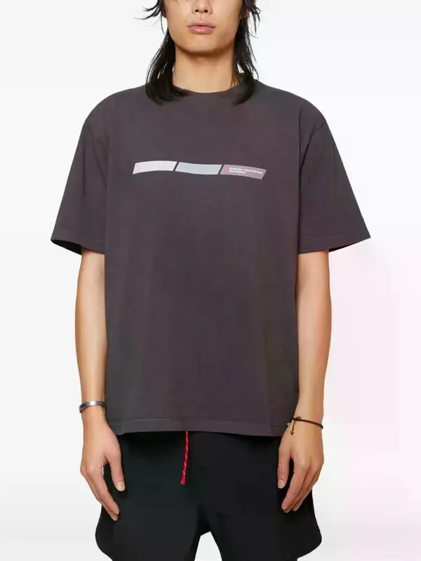 DISTRICT VISION Logo-detail T-shirt - Grey