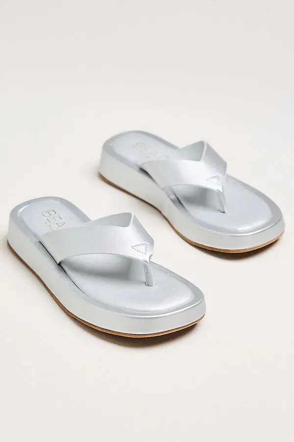 Matisse Mallorca Thong Sandal - Silver