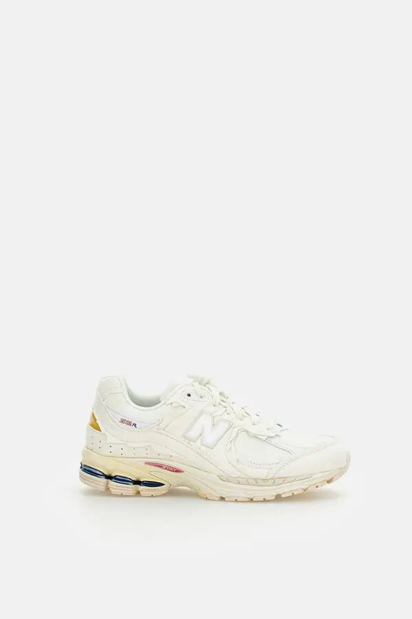 NEW BALANCE 2002r Protection Sneakers - Beige
