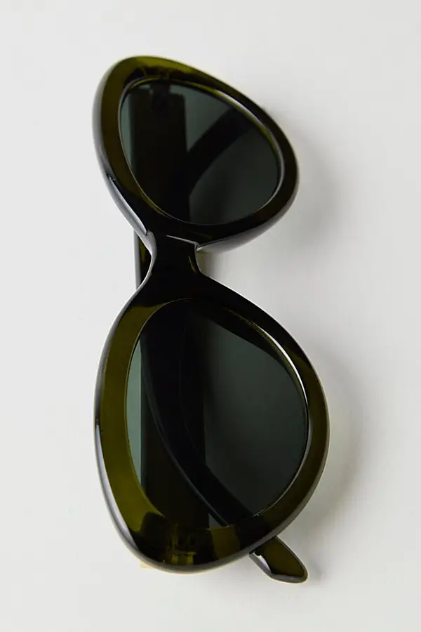 Free People Birdie Cat Eye Sunglasses - Dark Green/green Lens