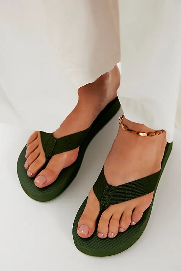 FP VEGAN COLLECTION Interlude Thong Sandals - Olive