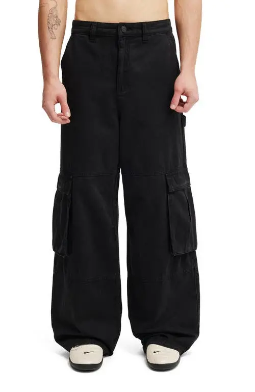 COTTON ON Super Baggy Cargo Pant - Black