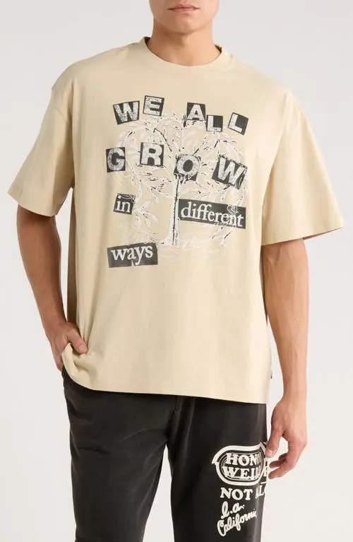 HONOR THE GIFT We All Grow Cotton Graphic T-shirt