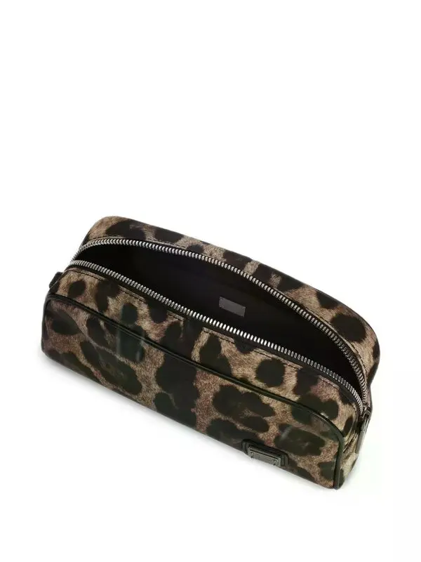 Dolce & Gabbana Leopard-print Wash Bag