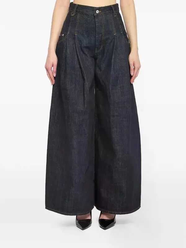 Jacquemus Souro De-nimes Pleated Jeans