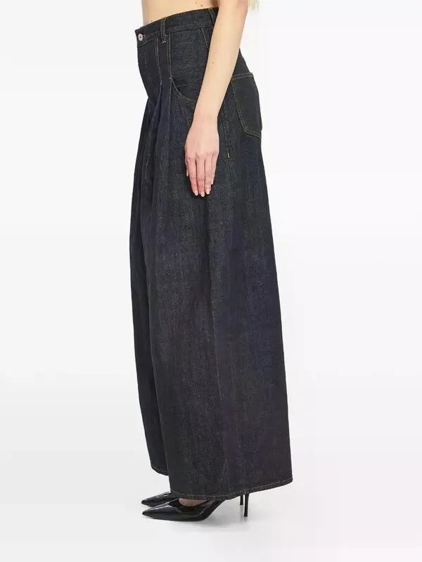 Jacquemus Souro De-nimes Pleated Jeans