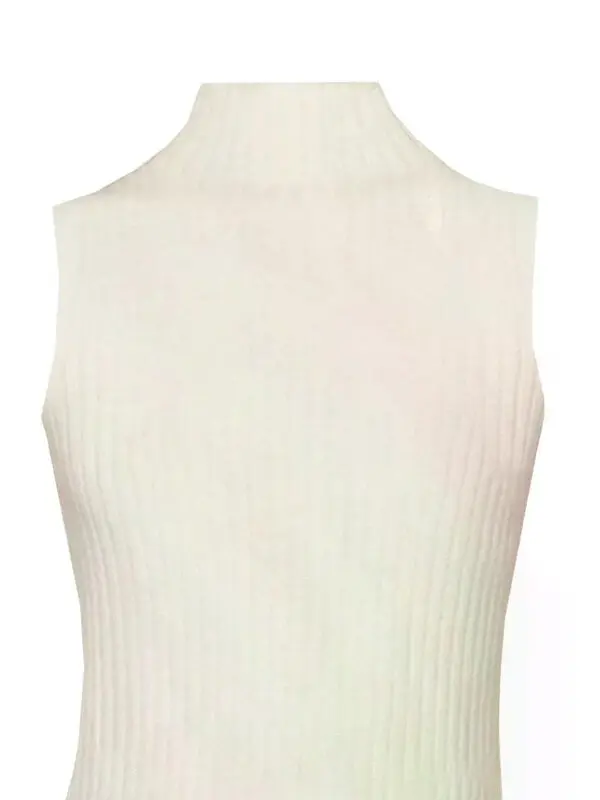 Arch4 Sleeveless Mock-neck Vest