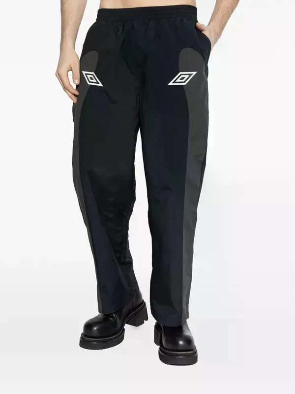 UMBRO Logo-detailed Trousers
