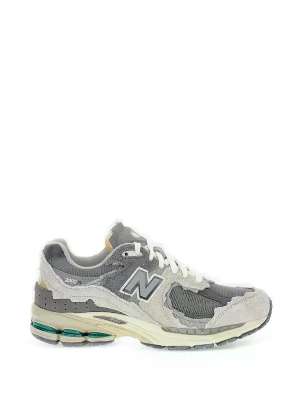 NEW BALANCE 2002r Protection Pack Sneakers