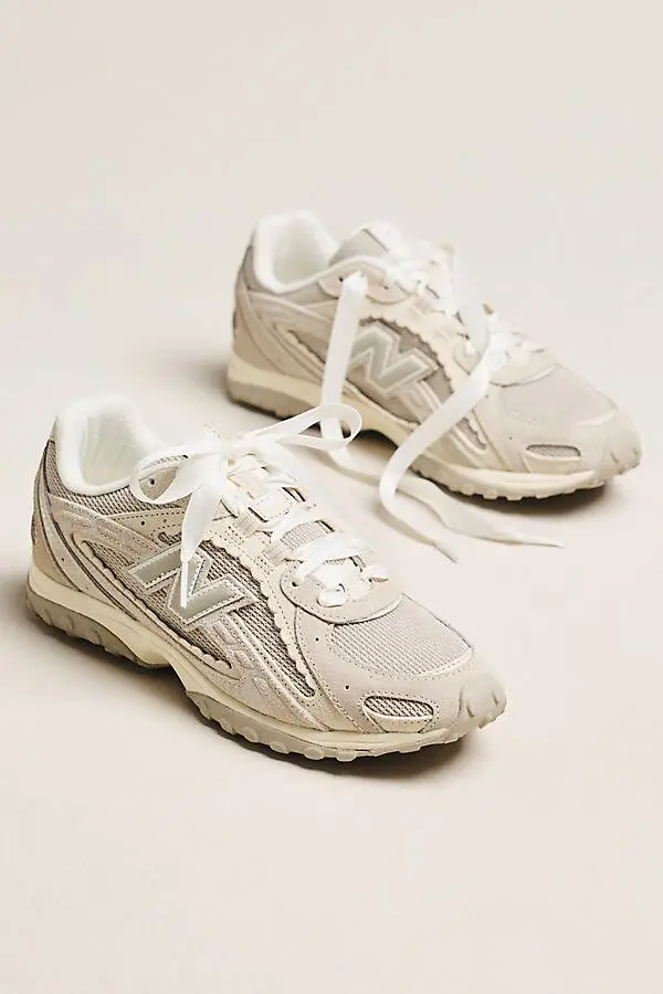 NEW BALANCE 204l Sneakers - White