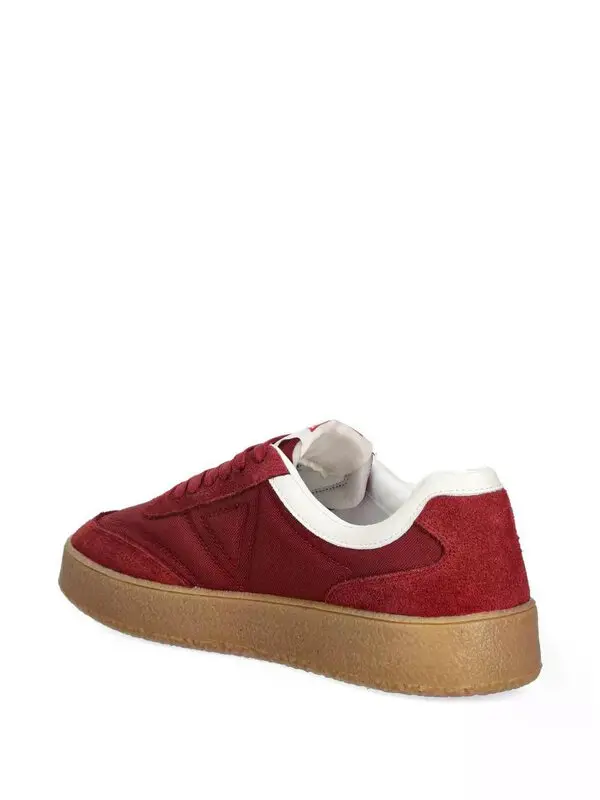 Guess Lace-up Sneakers