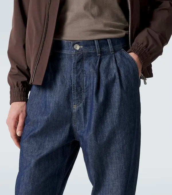 Brunello Cucinelli Pleated Tapered Jeans - Blue
