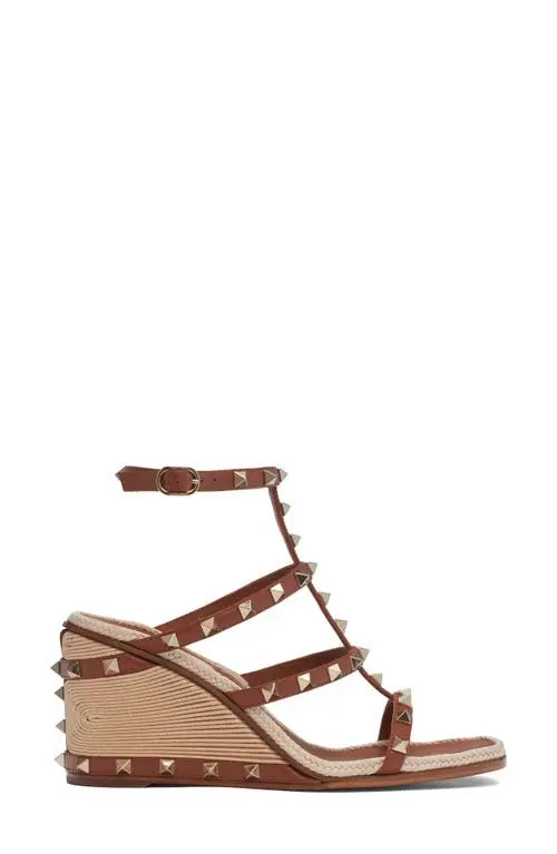 Valentino Garavani Rockstud Espadrille Sandal - Saddle