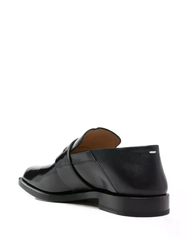 MAISON MARGIELA Tabi Strap Split-toe Loafers