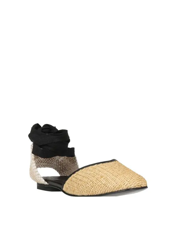 CastaÑer Ballet Flats With Ankle Strap - Beige