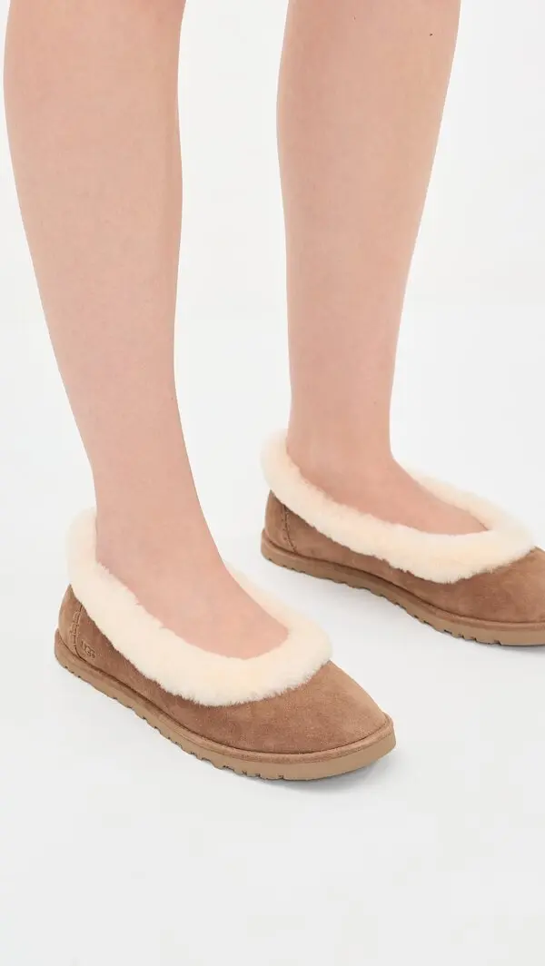 UGG Zora Ballet Flats - Chestnut